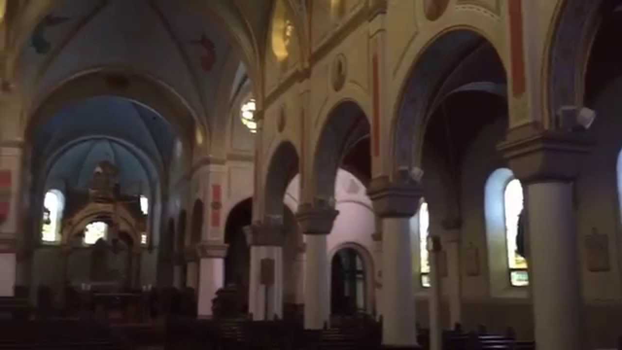 Quick interior view of Assumption Abbey in Richardton, ND - YouTube