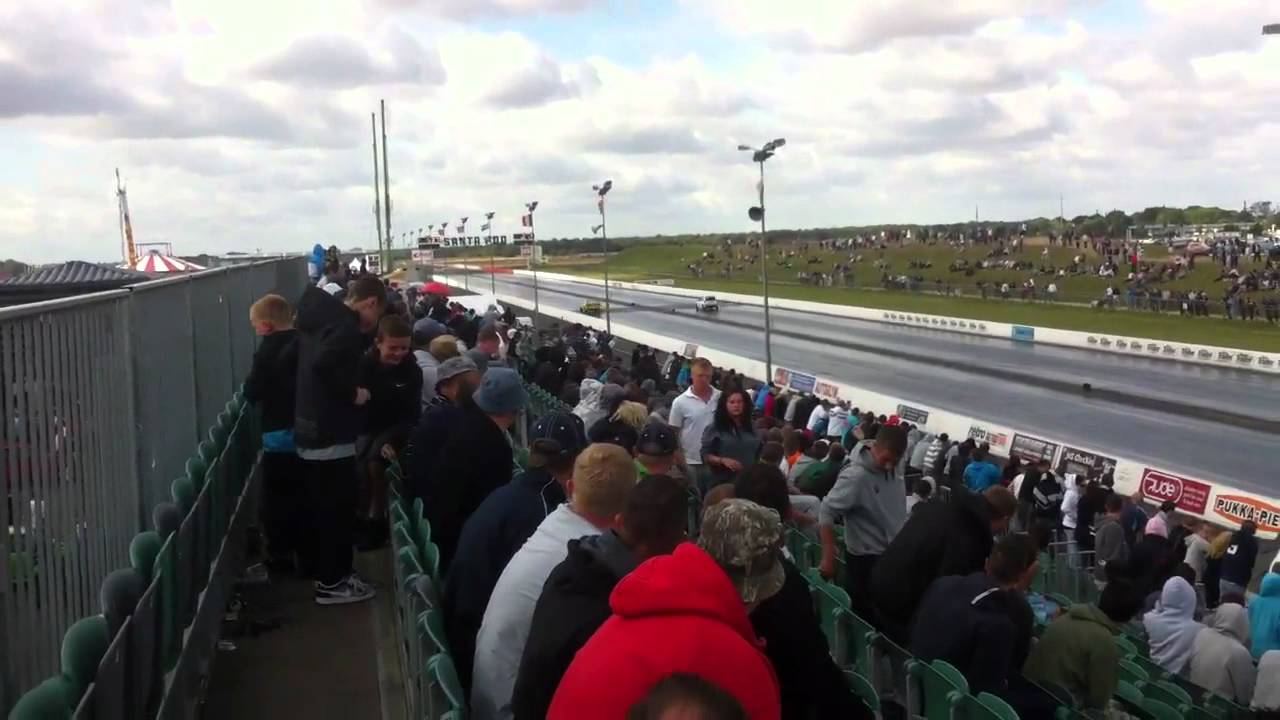 Bargate v Robson Santa Pod USC 2011 ESC - YouTube
