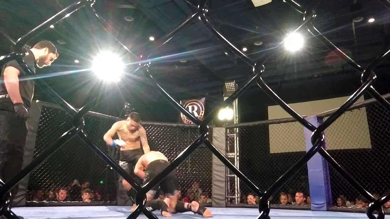 209 Beatdown 8 Ronald Rodriguez Jr vs Raul Godinez - YouTube