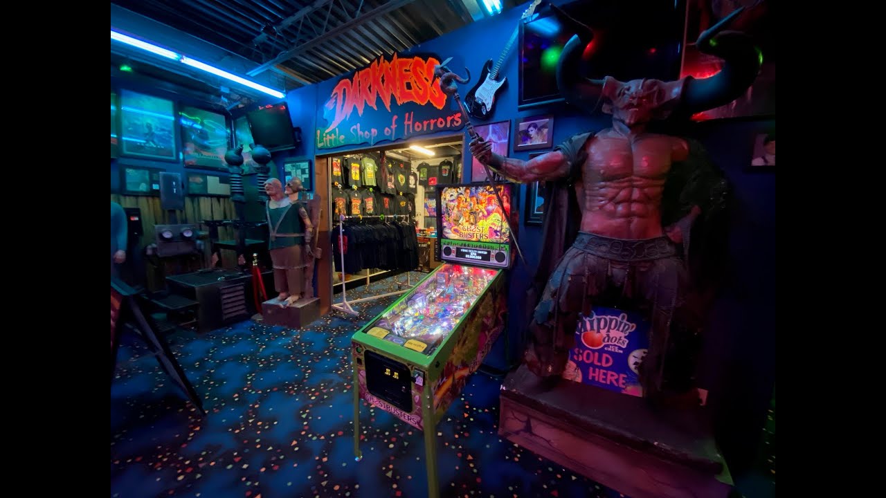 The Darkness Horror Party Room - Corporate Private Party Room - YouTube