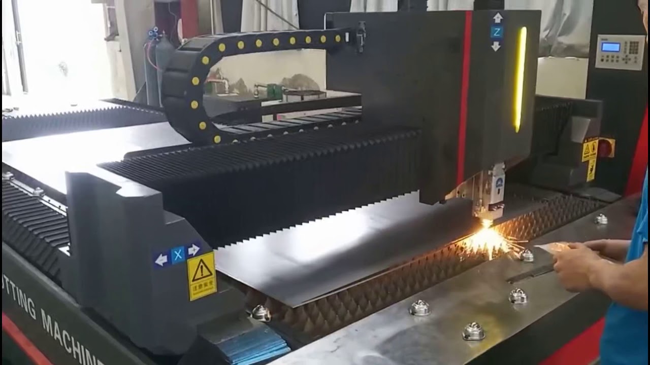SUDA FIBER LASER Cutting Machine in Customer’s Workshop - YouTube
