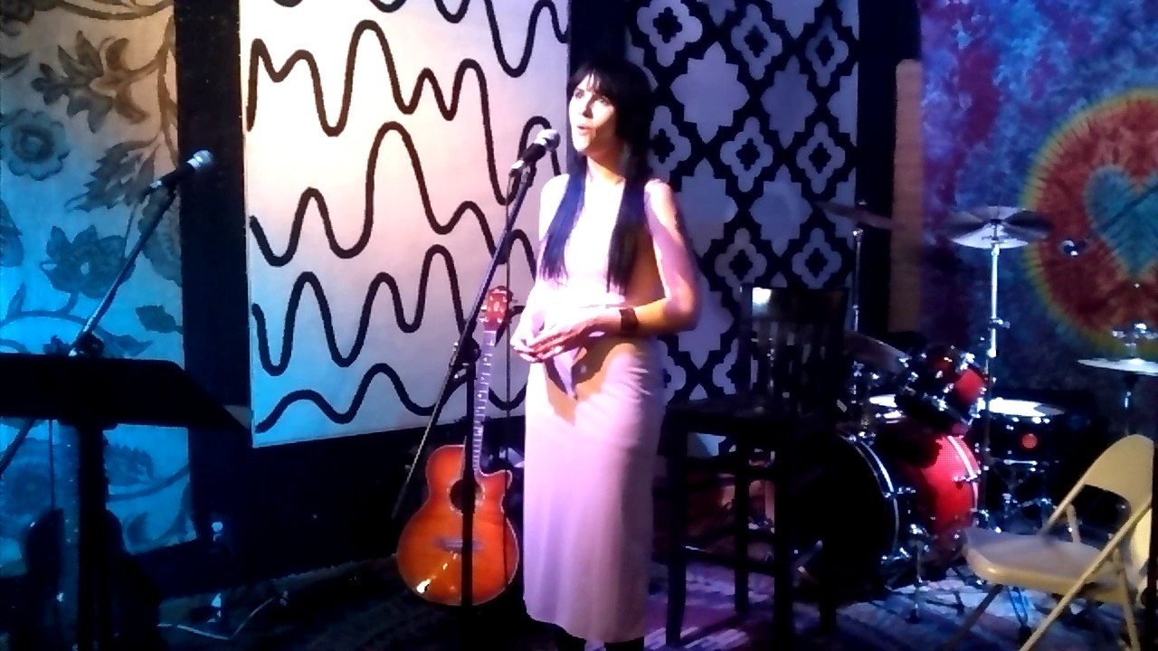 Chelsea Bertsch - Tears of Rage (Dylan Cover) - YouTube