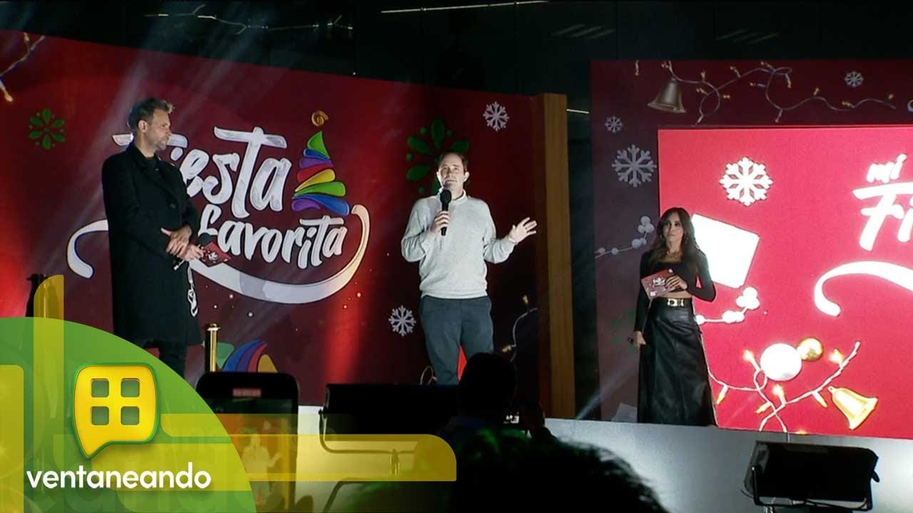 La familia Azteca encendió el tradicional árbol de Navidad. Todo esto ...