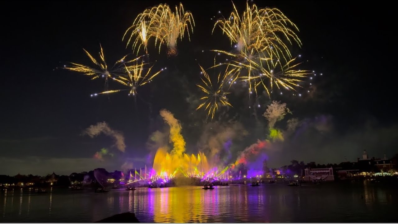 EPCOT’s Luminous Fireworks! 🌟 The Symphony of Us - YouTube