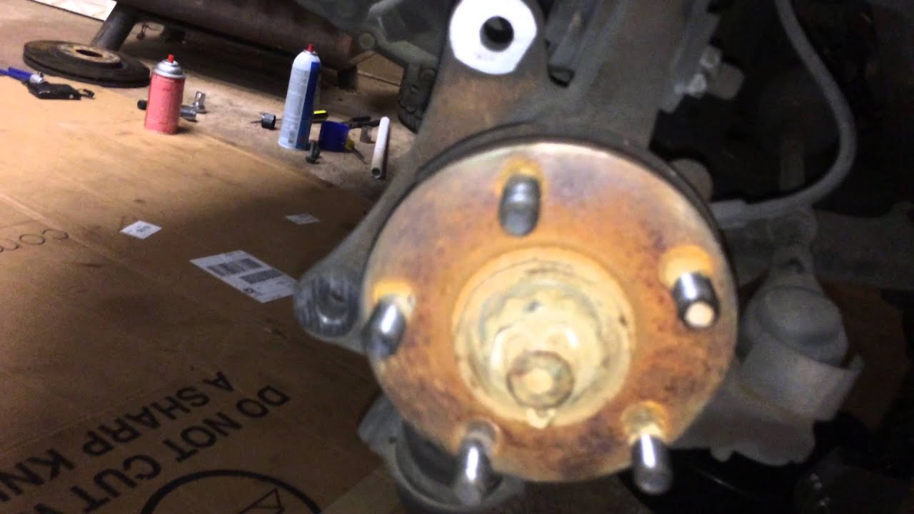 2003 Chrysler PT Cruiser GT axle problem - YouTube