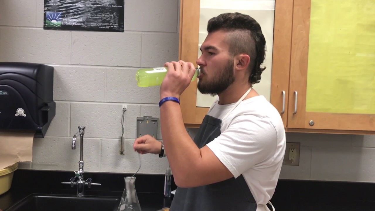 Lab safety | No food or drinks during lab. - YouTube