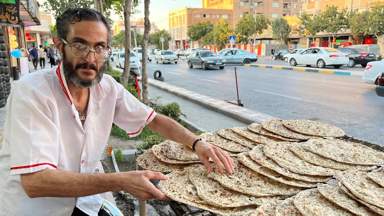 Iranian street food Baking tafton bread in Isfahan, Iranian cuisine ...