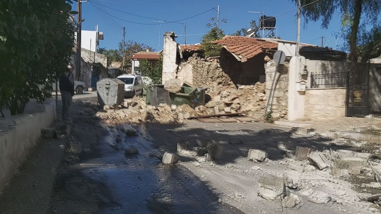 Ζημιές και επιχειρήσεις απεγκλωβισμού από τον ισχυρό σεισμό 5,8 Ρίχτερ ...
