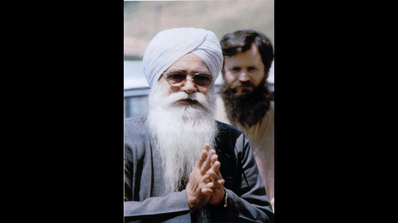 Sant Ajaib Singh Ji and Sirio Ji - YouTube