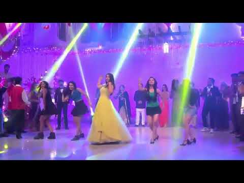 chakor and deep dhamakedar dance performance || Meera deosthale and arjun bijlani dance