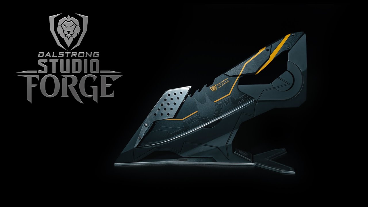 FORGING A LEGACY | The Making Of The STUDIO FORGE BATMAN™ Collector's KNIFE | Dalstrong - YouTube