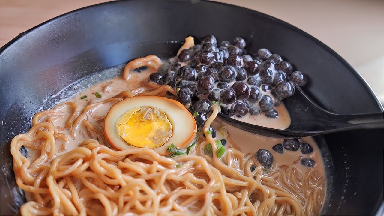 Bubble Tea Ramen?! 😱 - YouTube