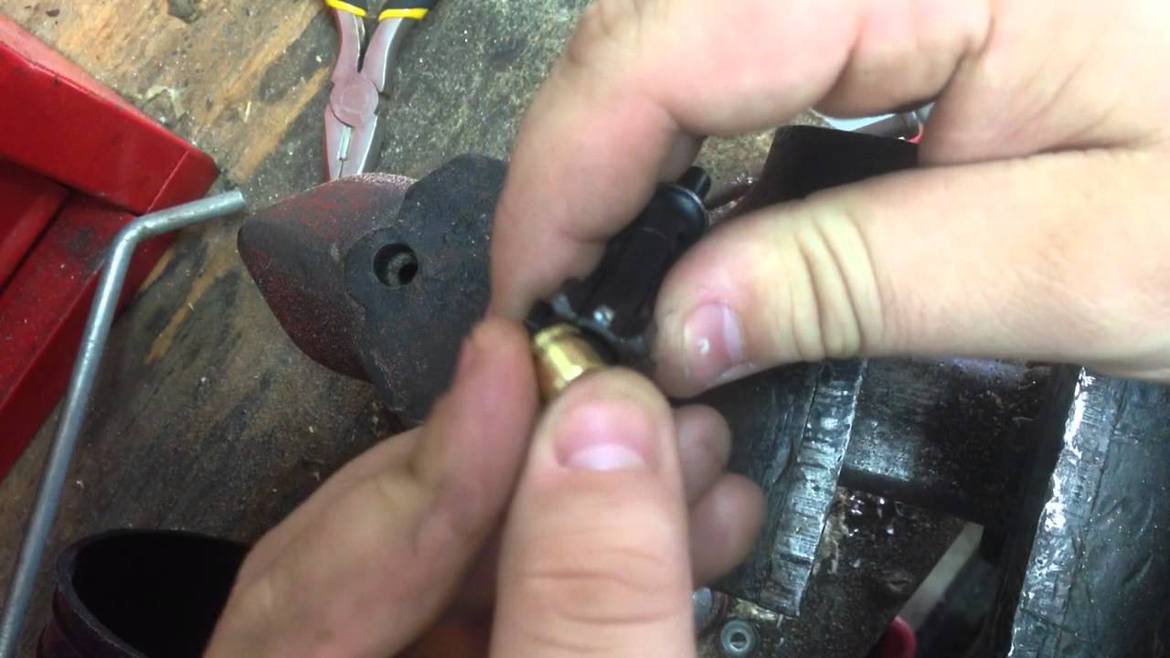 How to change your ar15's ejector WITH NO TOOL - YouTube