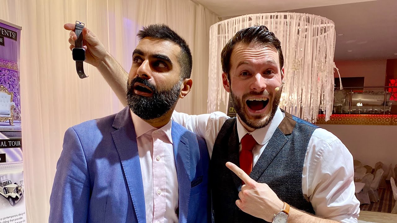 Aaron Calvert Stuns Channel 4 Comedian Tez Ilyas live on stage - YouTube