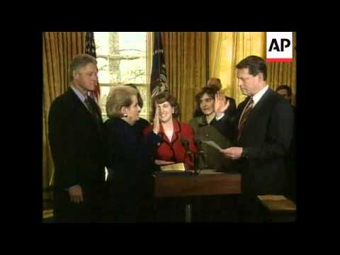 USA: WASHINGTON: MADELEINE ALBRIGHT SWORN IN AS SECRETARY OF STATE