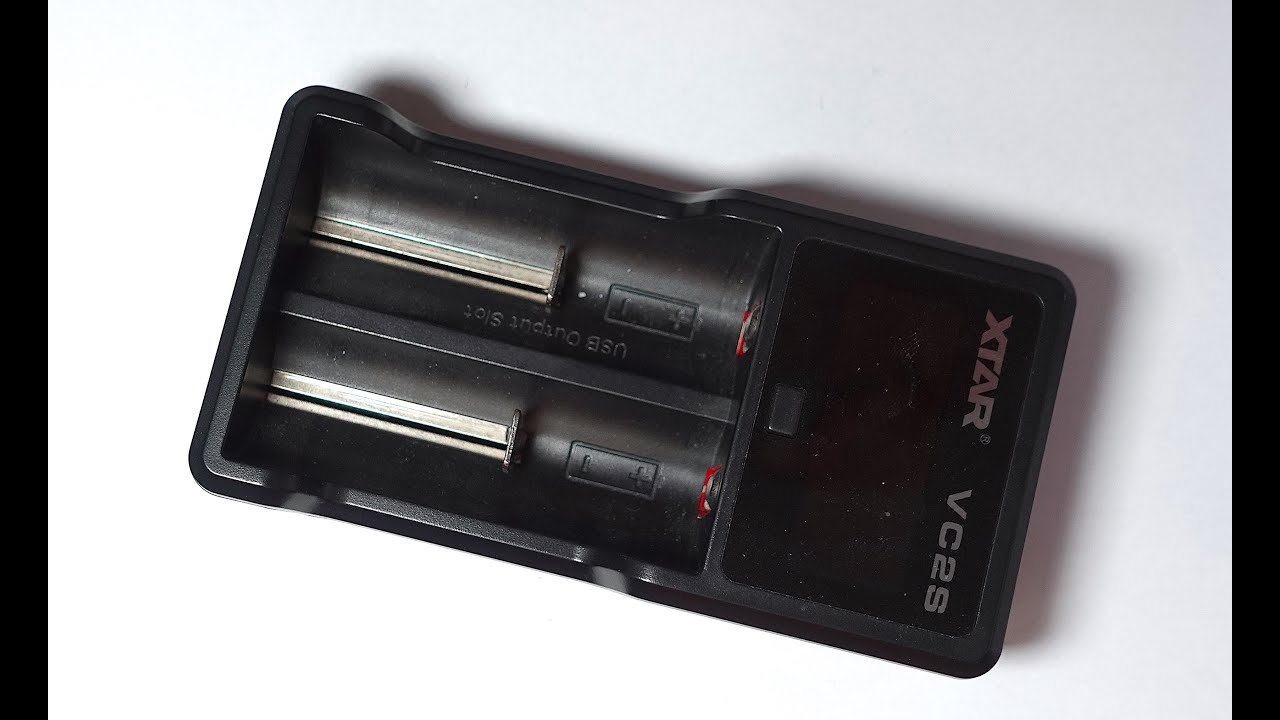 Battery charger repair Xtar - YouTube