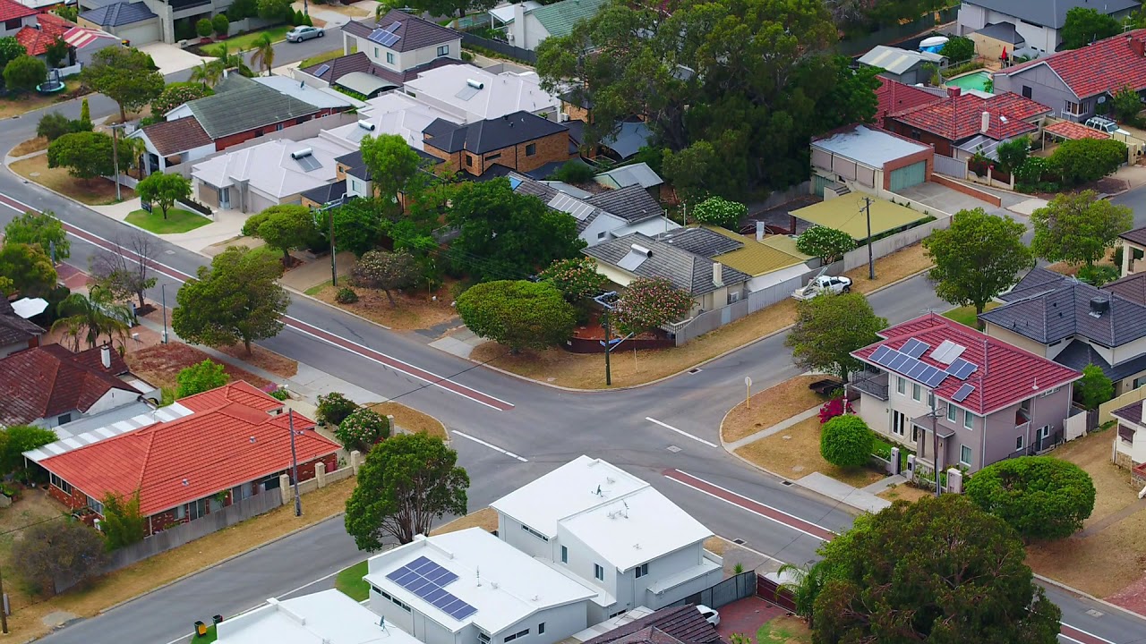 18 Beatrice Street, Doubleview - Peard Real Estate Scarborough - YouTube