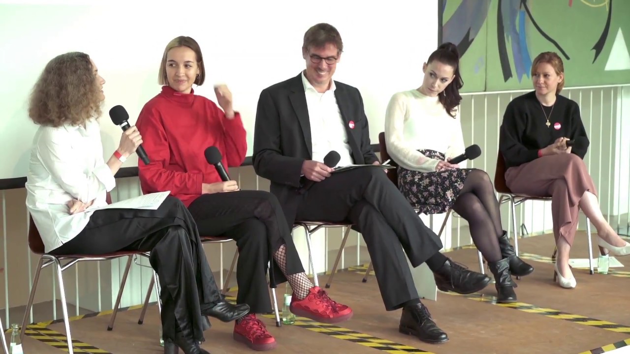 Discussion Panel "The Role of Media in Ascribing and Appreciating Value ...