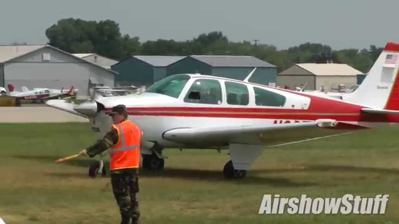 Runway 9-27 Arrivals and Departures - Friday Part 2 - EAA AirVenture ...