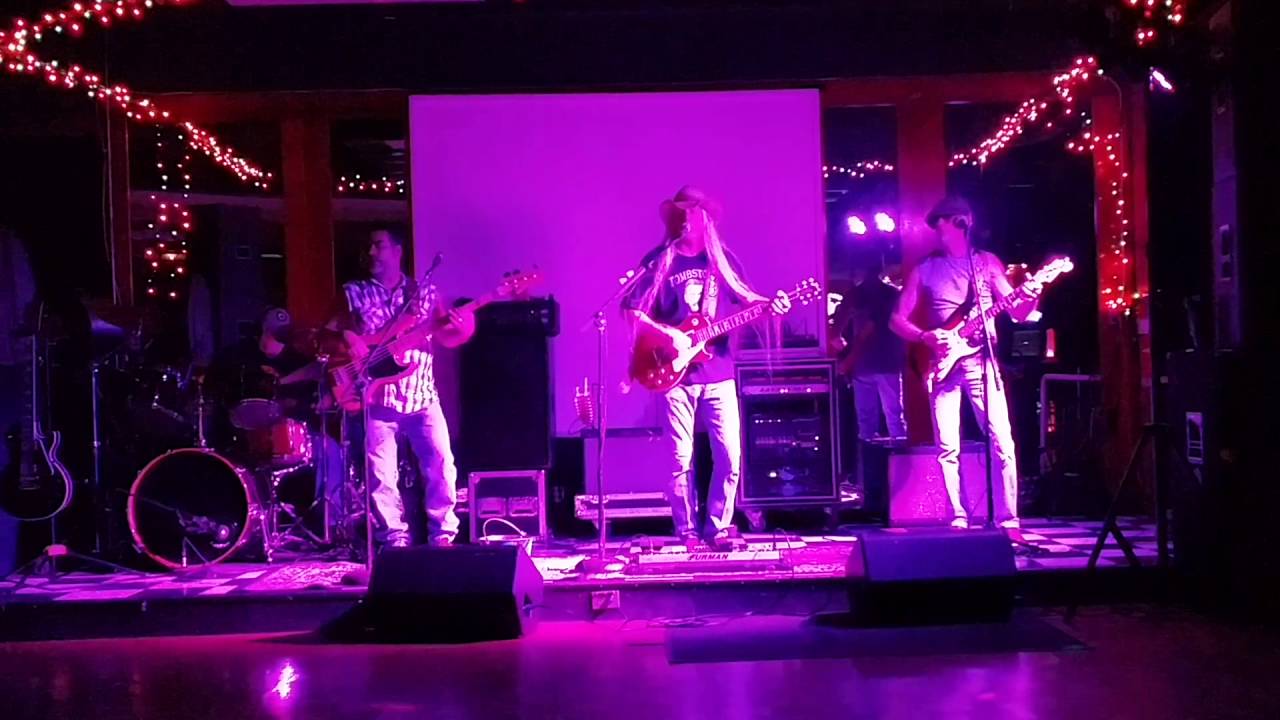 David Dover band - Green River - YouTube