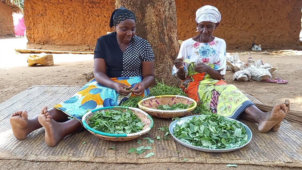 African Village Life//Cook with me Africa's Most Popular Traditional ...