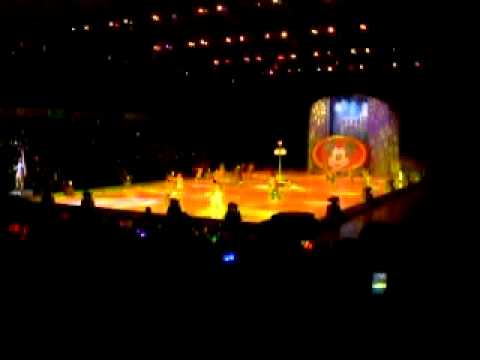 DISNEY ON ICE MOVISTAR ARENA - YouTube