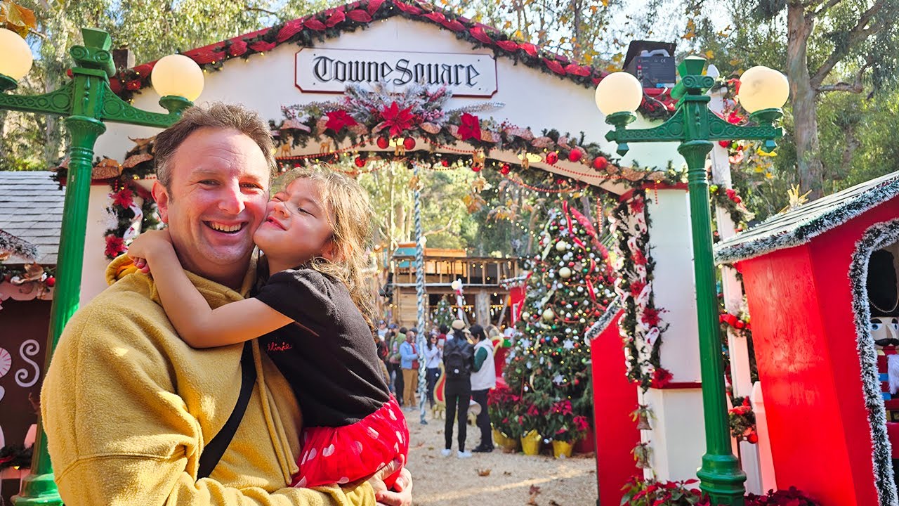 Inside the SAWDUST Winter ART FESTIVAL in Laguna Beach - YouTube