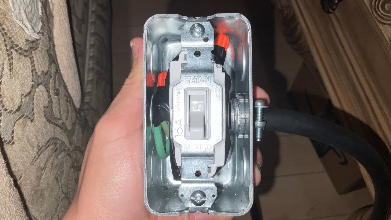 Federal Signal PL Electrical Activation 1 - YouTube