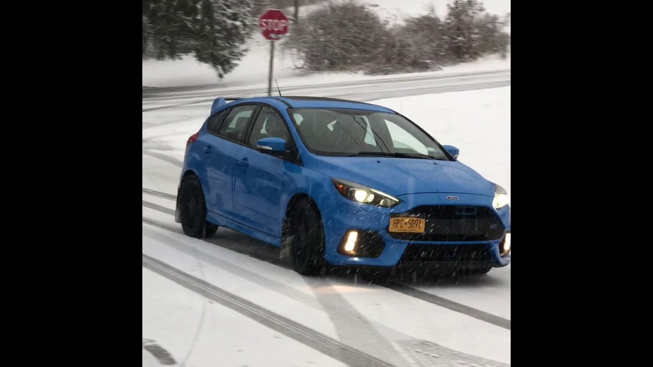 Focus RS In Snow With Summer Tires!! - YouTube