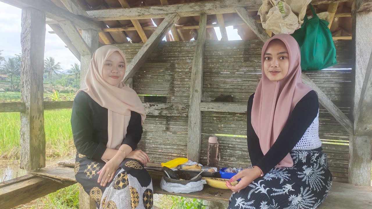 KETEMU NENG RARAS DAN NENG WINA GADIS DESA CANTIK LAGI METIS RUJAK DI ...