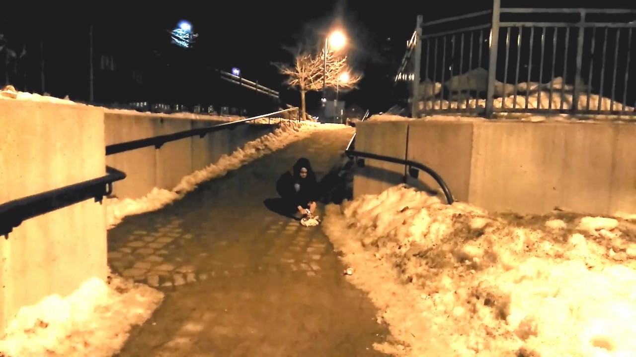 EPIC FIREWORKS SET OFF AT RUMBALL TERRACE, IN SUDBURY,ONT - YouTube