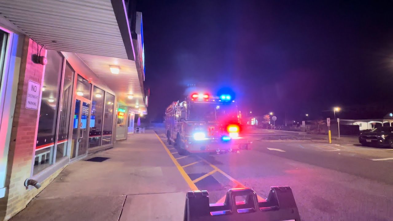 Madison Fire Department Rescue Engine 3 walk around (Airhorn + light ...
