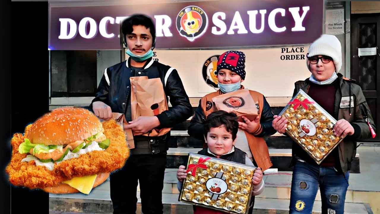 Biggest Burger In Town | MS vines X Dr Saucy | vlog # 23 | Gujranwala ...