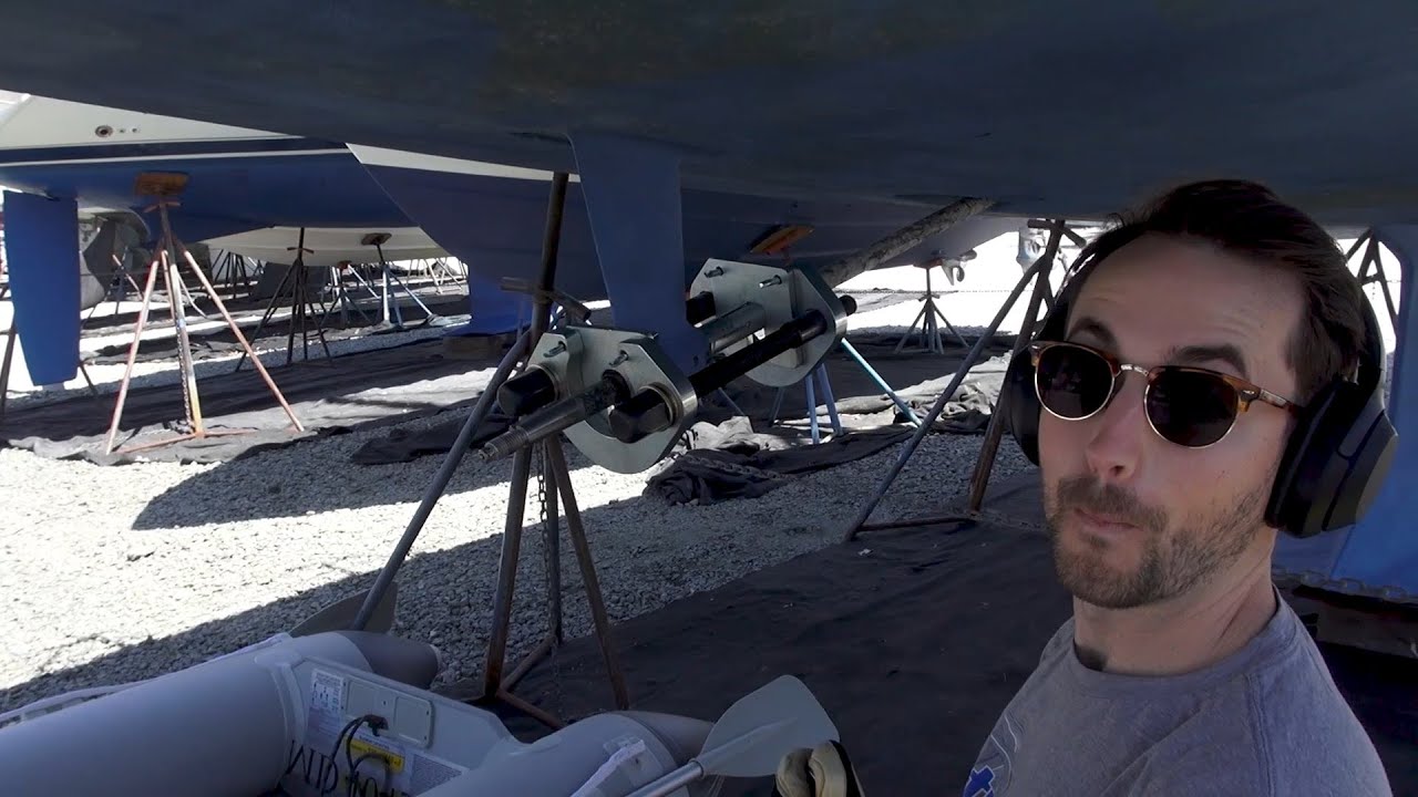 Replacing A Hunter 376 Cutlass Bearing with the Strut-Pro Tool ...