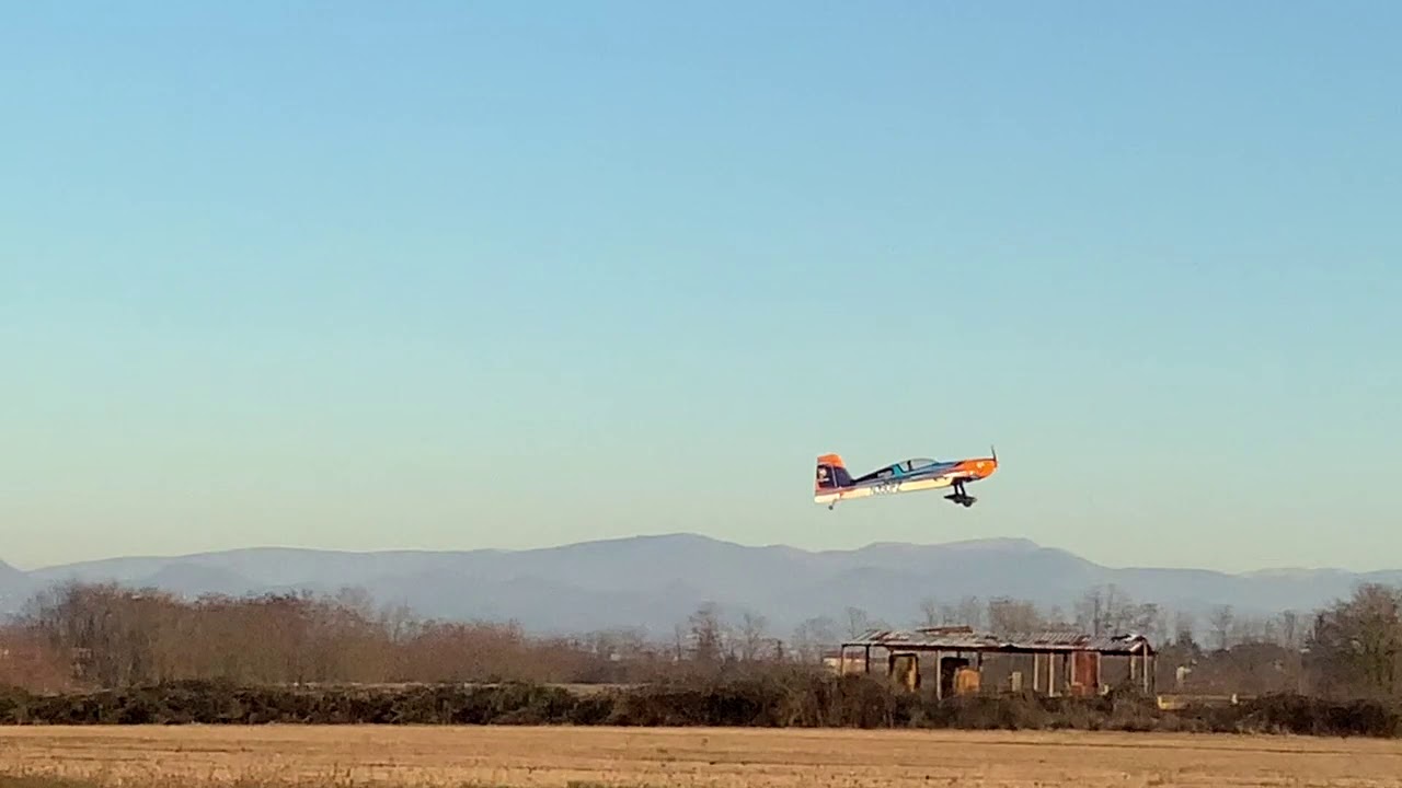 Extra 330 XL Pt2 - YouTube