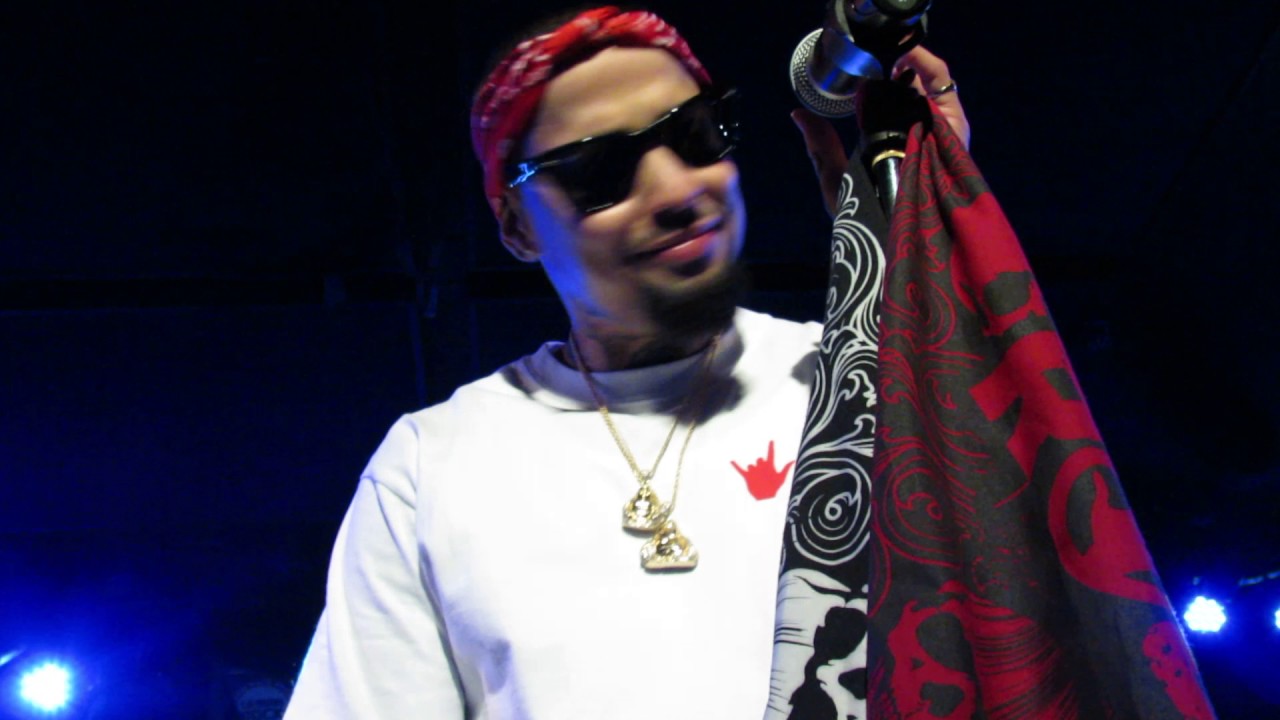 David Correy "Never Felt This Way" Brooklyn NY - YouTube