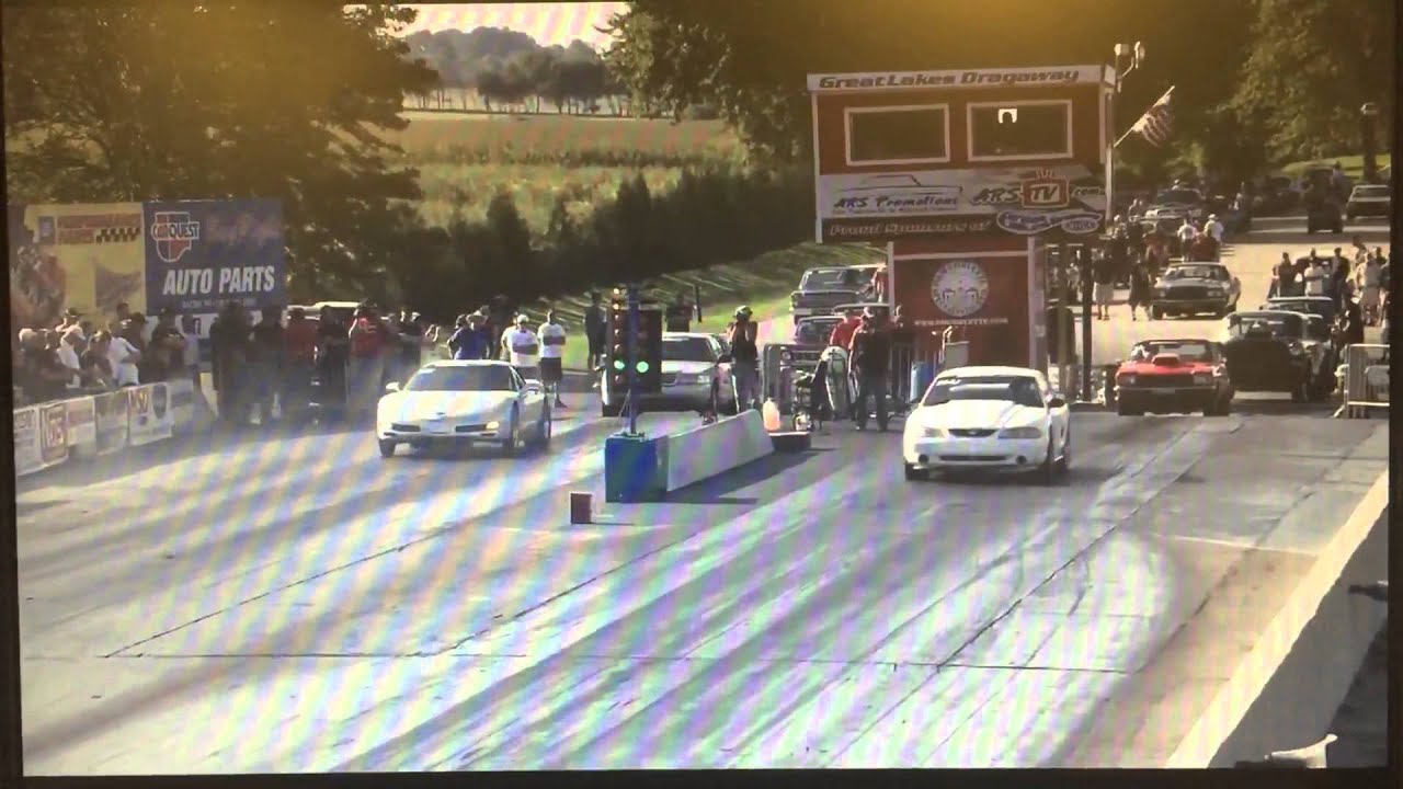 Drag Week 2015 Union Grove, Travis Ray 9.42 @ 146mph - YouTube