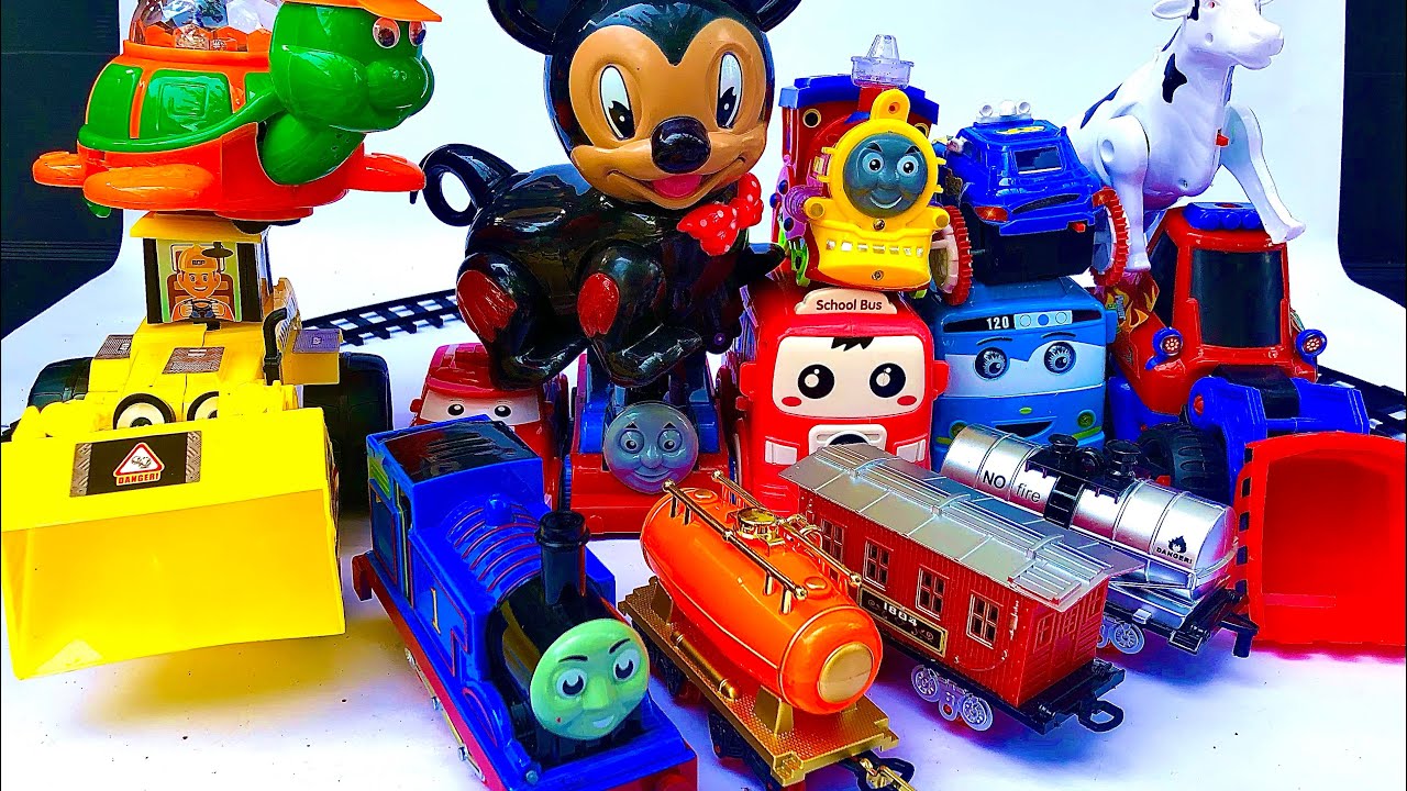 Unboxing mainan, kerata thomas, bus tayo, unboxing toy thomas train ...