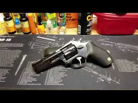 Taurus Tracker 922 .22LR Revolver Bench Top Review - YouTube