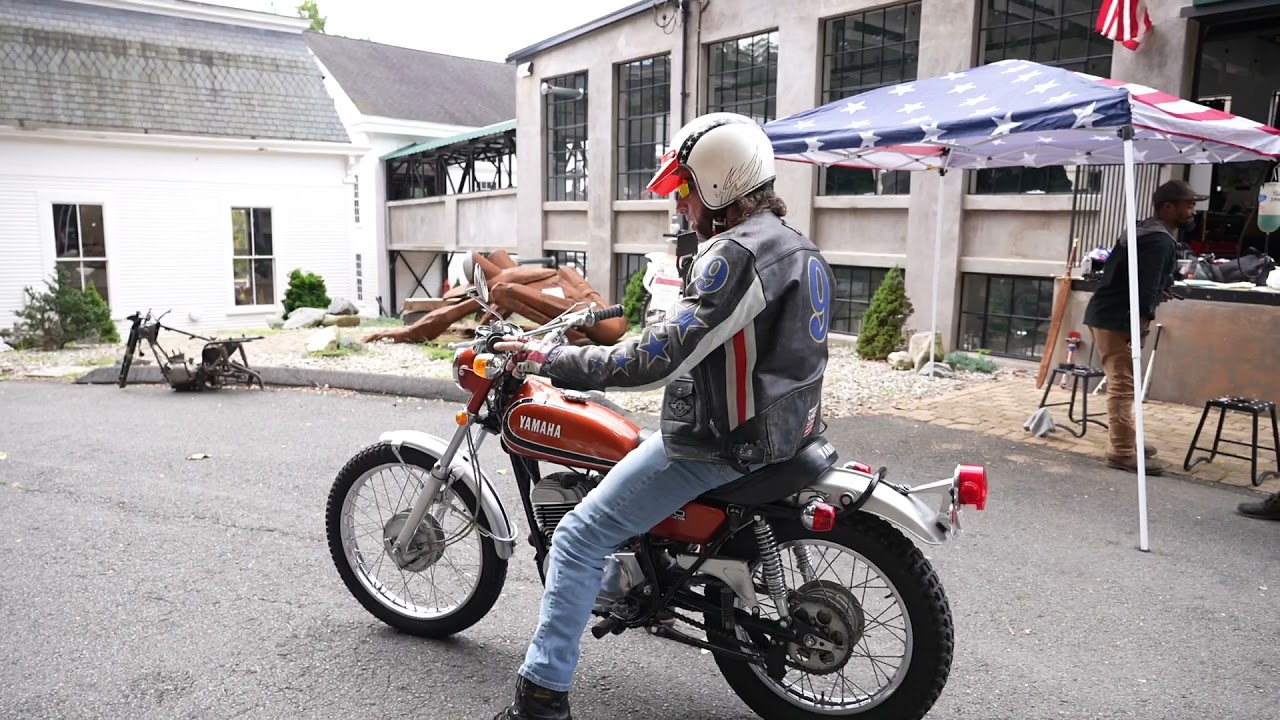 CLASSIC BIG BORE 1973 Yamaha RT3 360 2 STROKE - YouTube