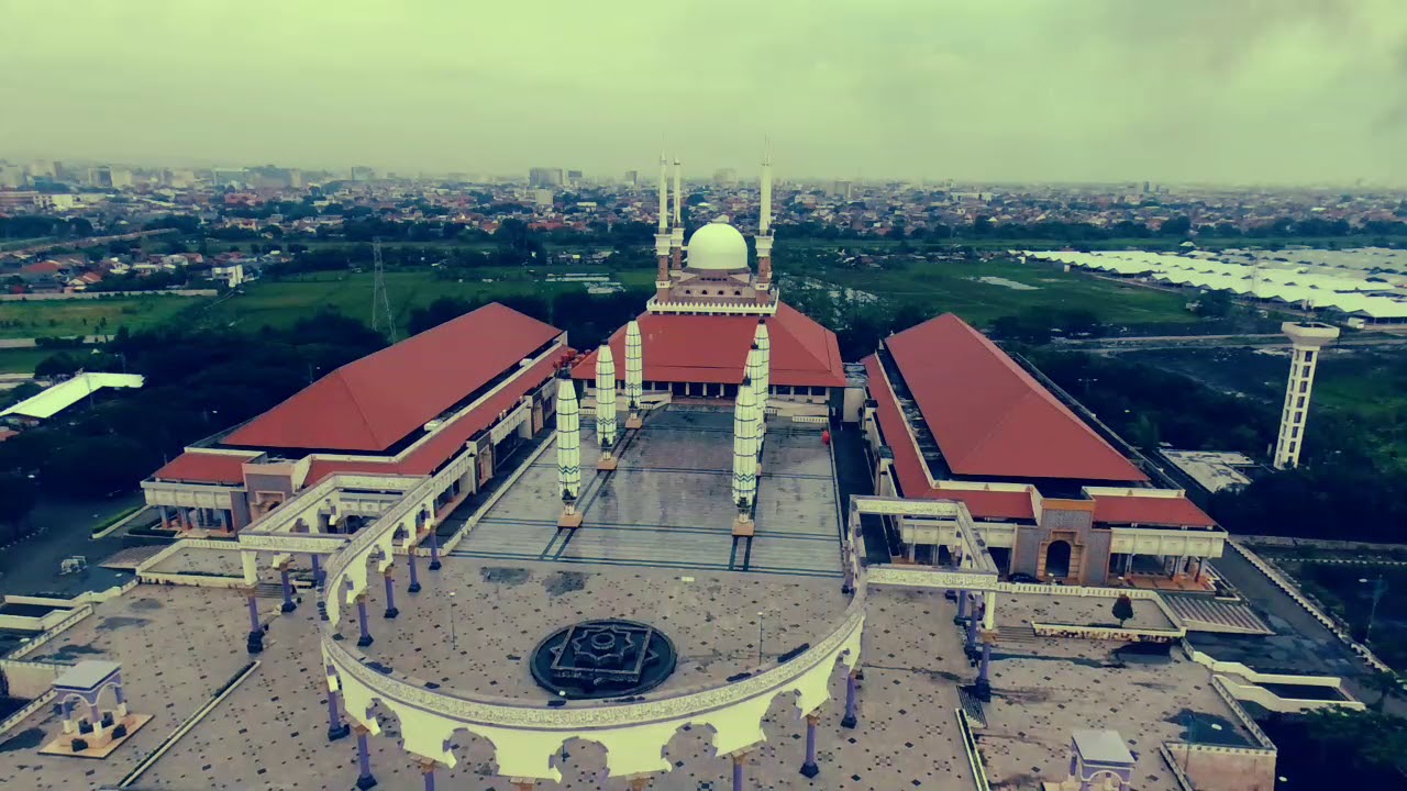 MASJID AGUNG SEMARANG JAWA TENGAH By: Drone Parrot Bebop 2 Indonesia ...