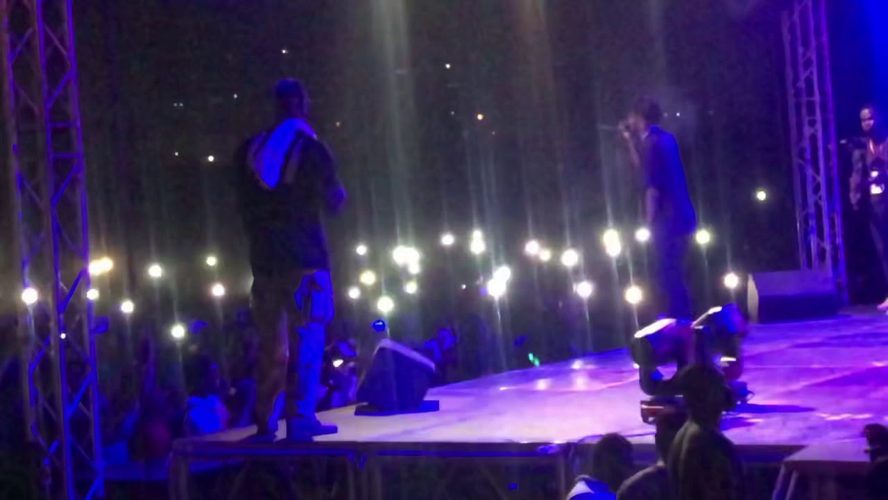 Fameye Performs at the Family Concert @ashongman.estate - YouTube