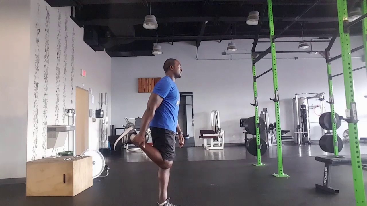 Standing Quad Stretch - YouTube
