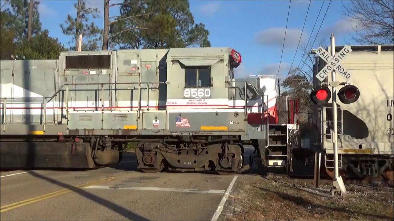 Meadowbrook Drive Railroad Crossing, Huntsville, AL - YouTube