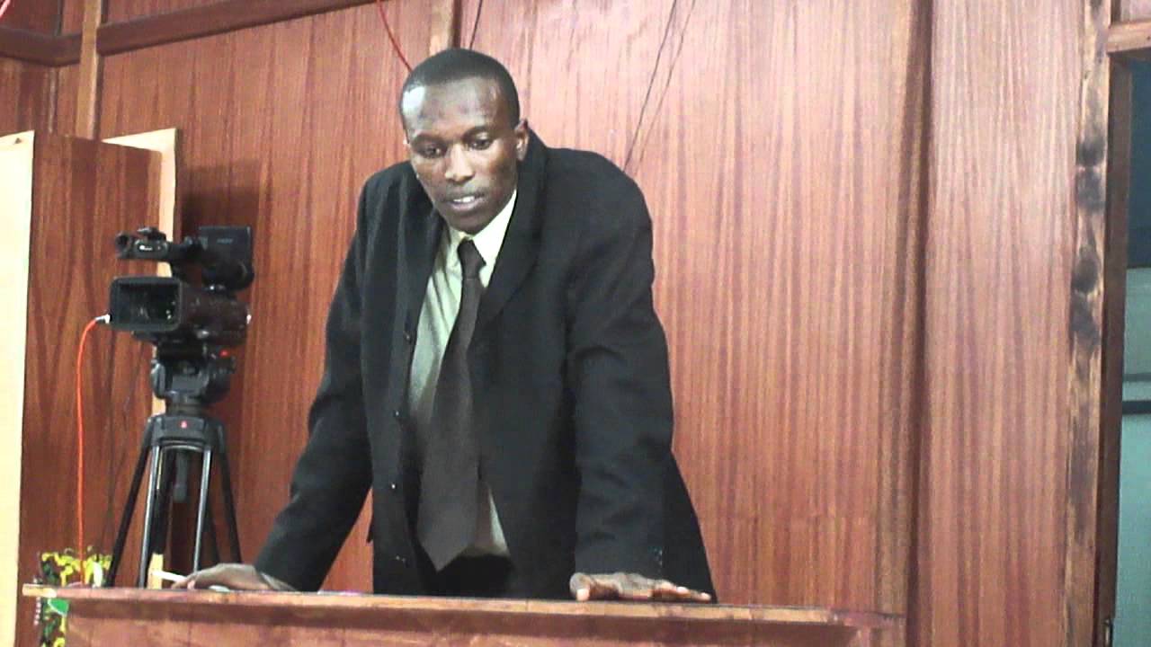 Hillary Mwangi Stand up comedy (really funny) lol.MP4 - YouTube