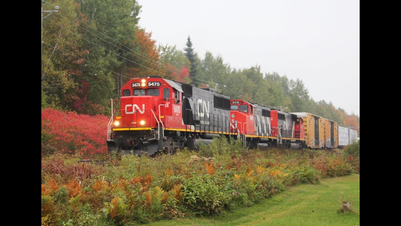 Triple EMDs on CN 461 CN 5475 9410 5362 StPaulin 2 OCT 18 83 cars - YouTube
