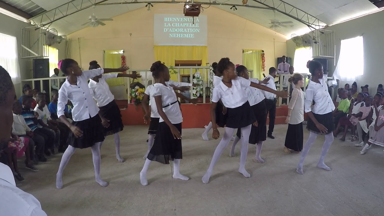 Kid's Big Church Dance - YouTube