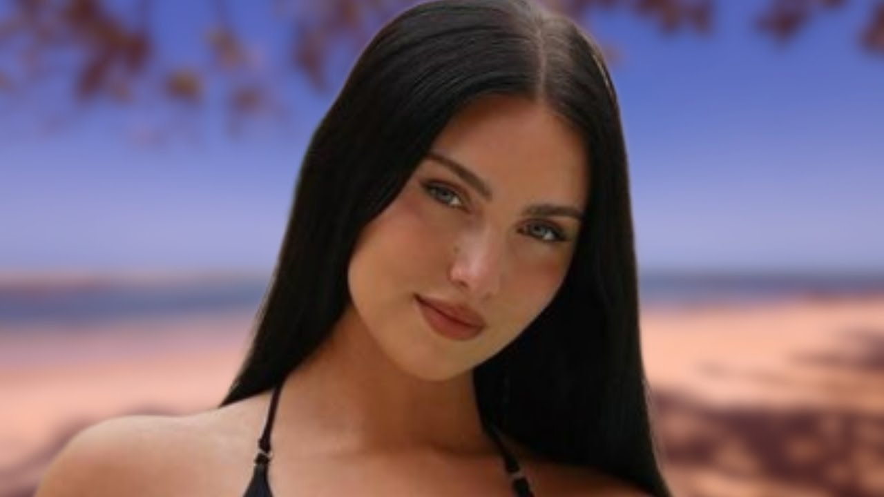 ACABA DE SAIR! Savannah Eden rouba a cena com biquíni OUSADO e ...