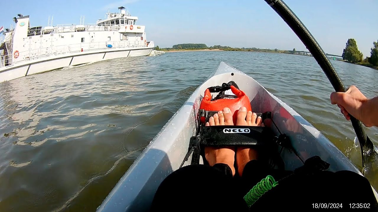 Nelo 540 Surfski / What is Red Cross doing here 🚑? / 18.09.2024 - YouTube