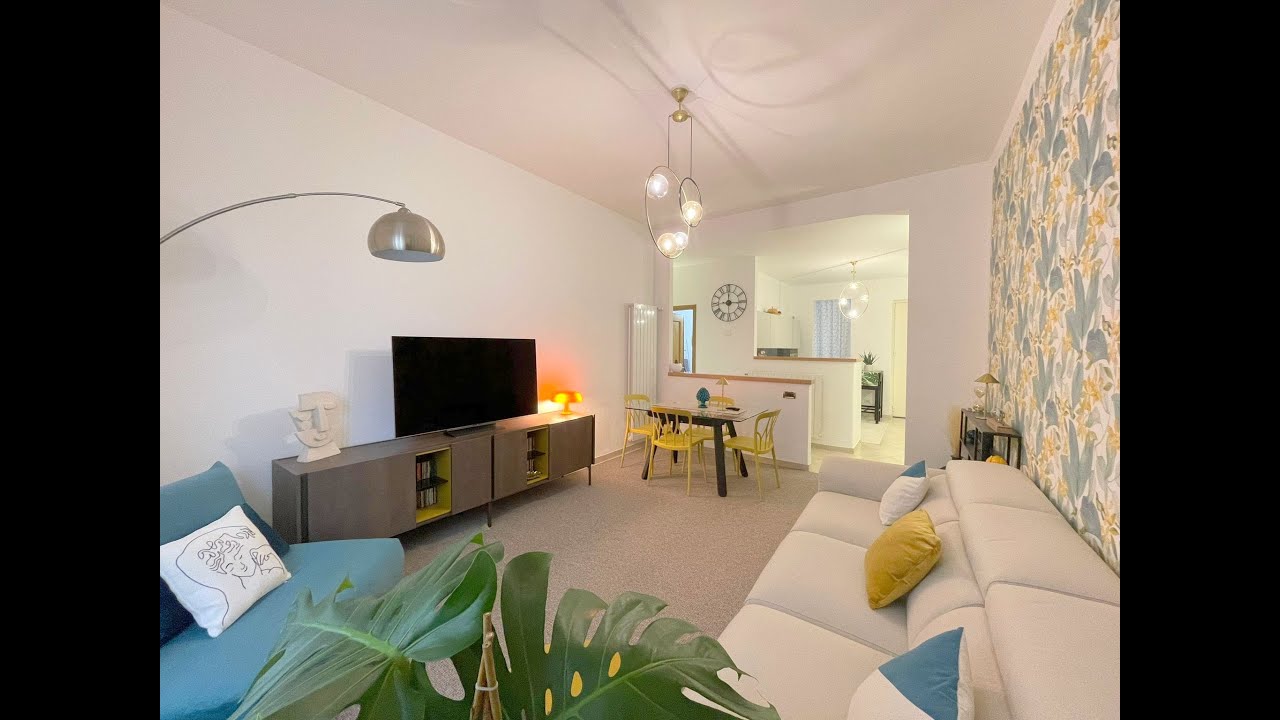 TRIVANI IN VIA NICOLA BALCESCU A PALERMO - YouTube